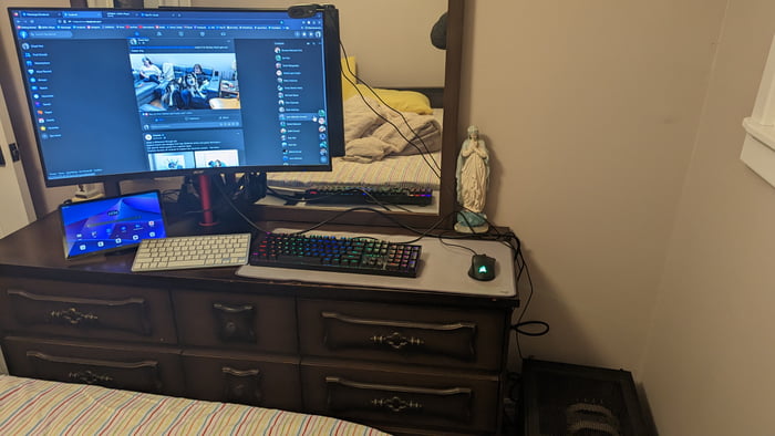 On the road setup - 9GAG