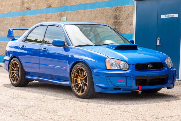 2004 Subaru Impreza WRX STI - 9GAG