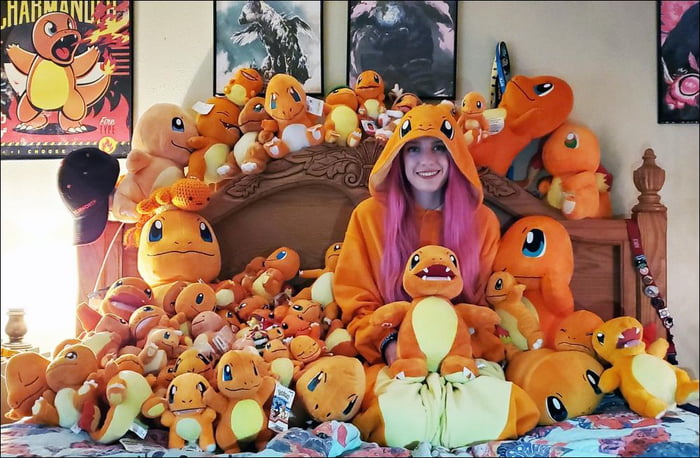 Charizard girl - 9GAG