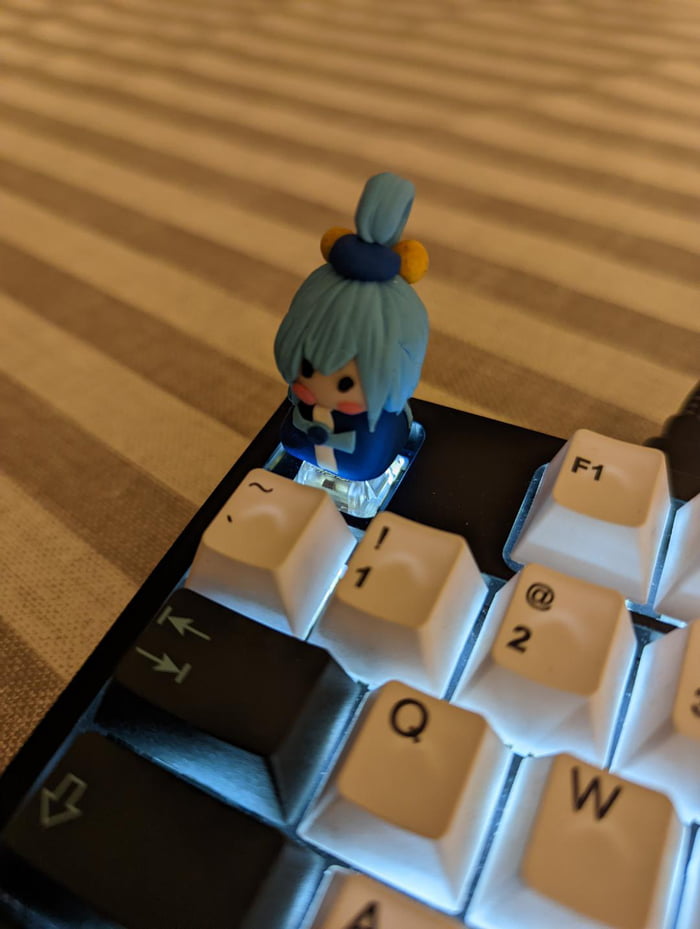 The most useless button on the keyboard - 9GAG