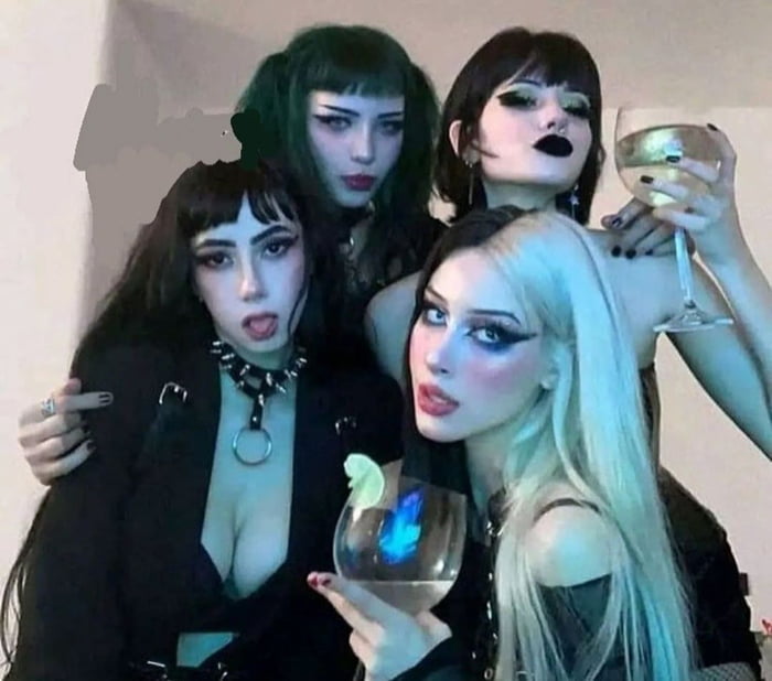 I Heard 9gag Loves Dicks And Goth Girls Heres The Combination Of Both