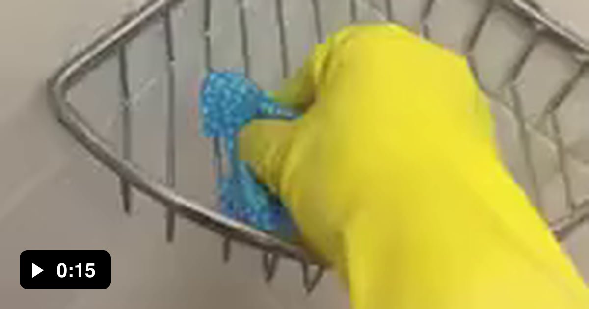 I was cleaning the shower when suddenly... - 9GAG