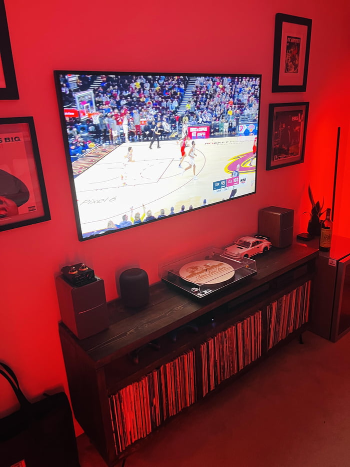 Current tv setup - 9GAG