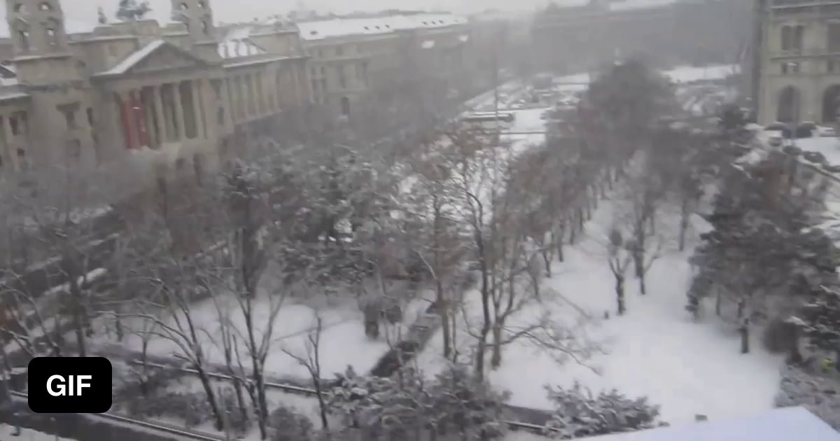 The first ever paper plane was made around the start of the 20th ...