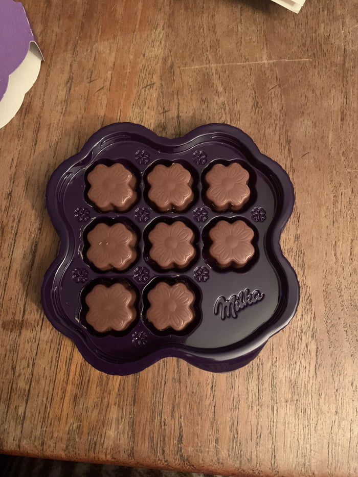 The way they scam you out of one piece - 9GAG