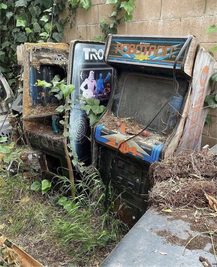 Another Arcade graveyard. - 9GAG