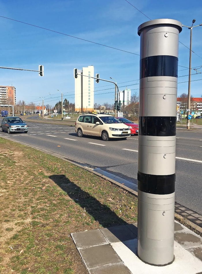Did someone ever get bustet by one of these speed cameras in germany ...