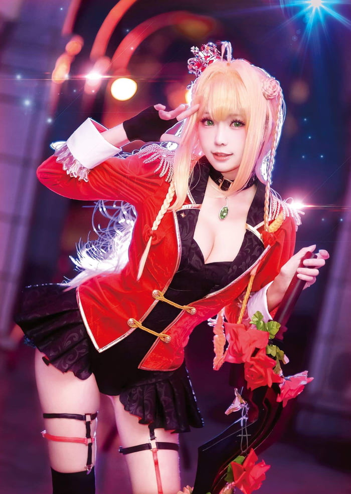 Idol Nero by Ely Cosplay - 9GAG