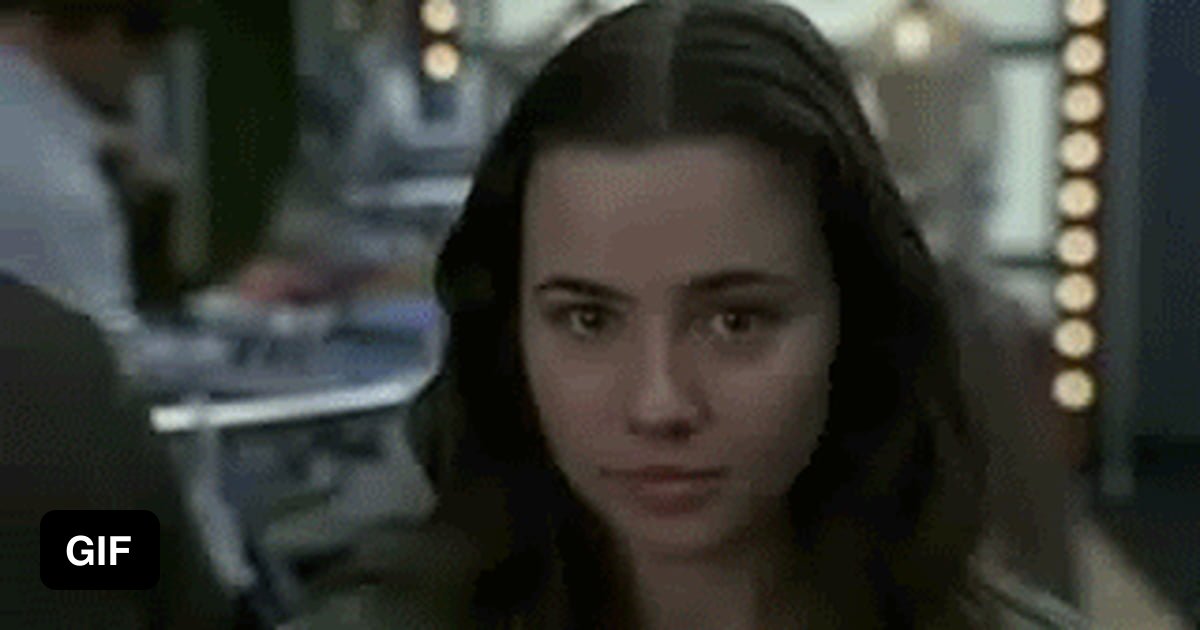 She's so freakin cute!😍(Linda Cardellini) - 9GAG