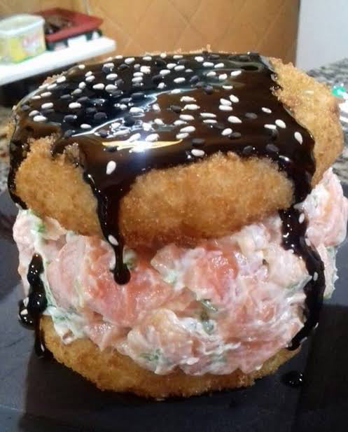 A Classic Brazilian Sushi Burger. 2 Fish Burgers+Sushi+Sushi+Sushi ...
