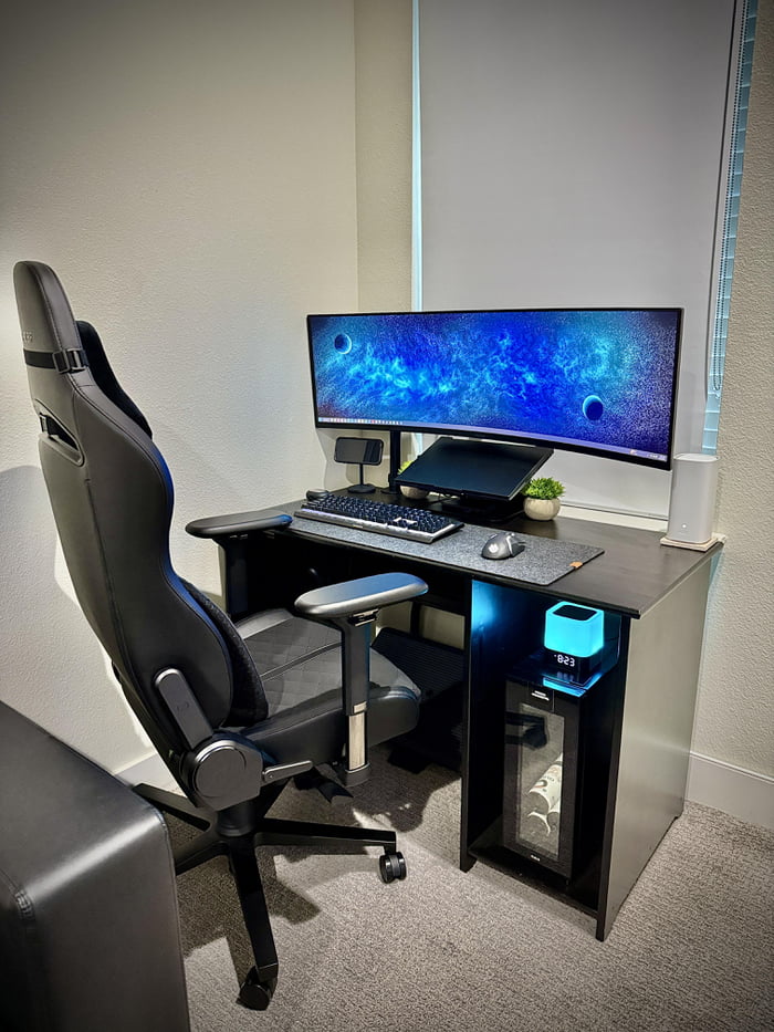 Remote Work Station by day, Gaming in After-Hours - 9GAG