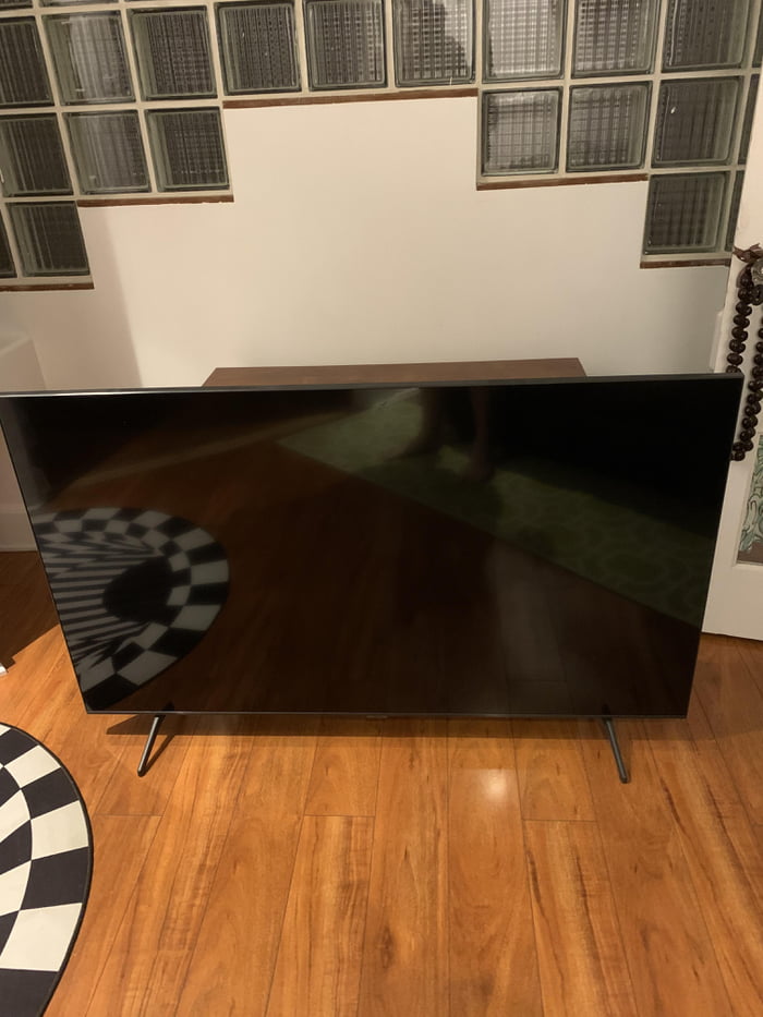 This is the second Samsung TV that stopped working in the last 5 years ...