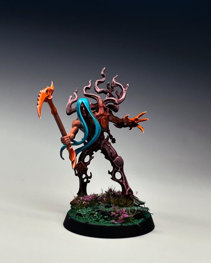First AoS & Sylvaneth model which happens to be a Tree Revenant 🌲🍂🍁 ...