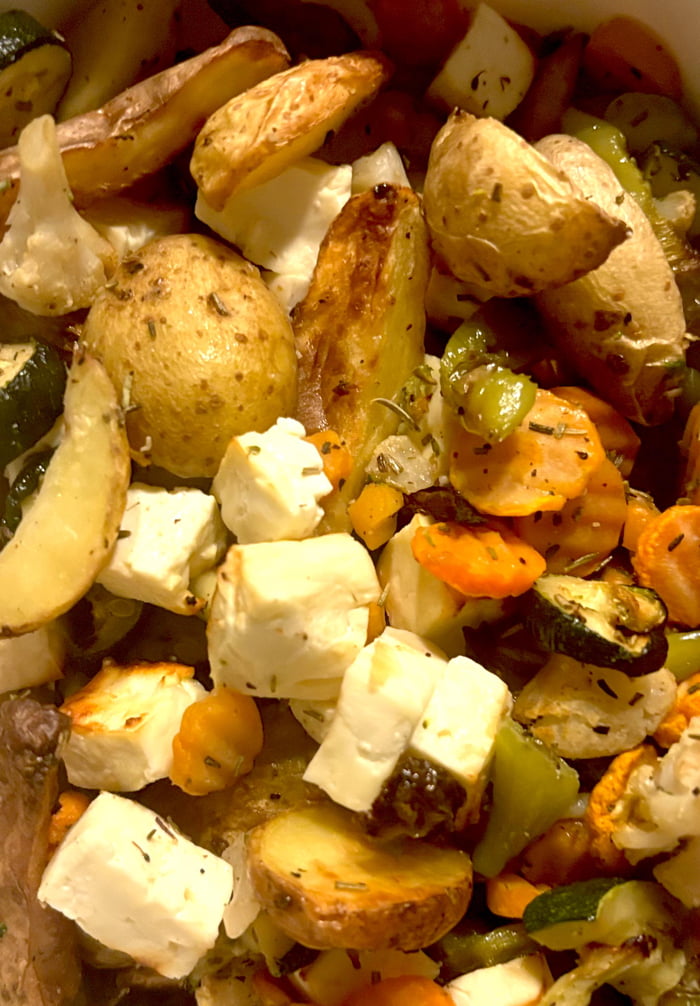 Lunch for tomorrow at work - oven-baked vegetables and herder cheese - 9GAG