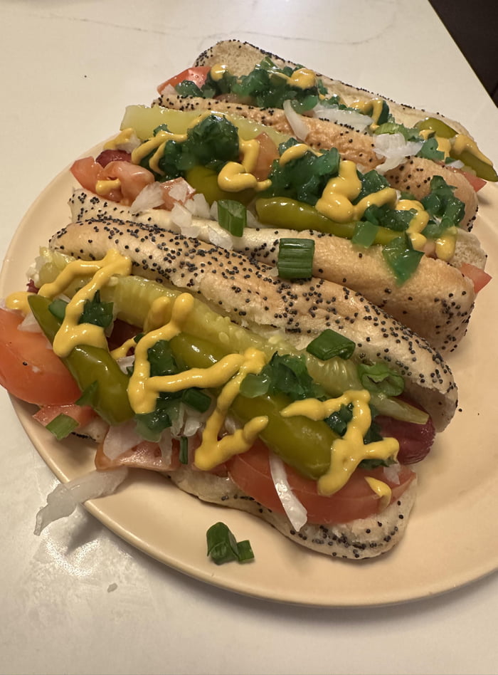 Chitown Style Perro Calientes - 9GAG