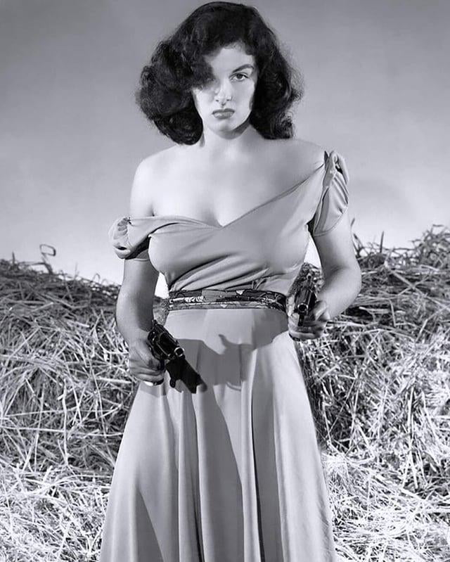 In 1943 Howard Hughes used his engineering skills to design a bra for actress Jane Russell. - 9GAG