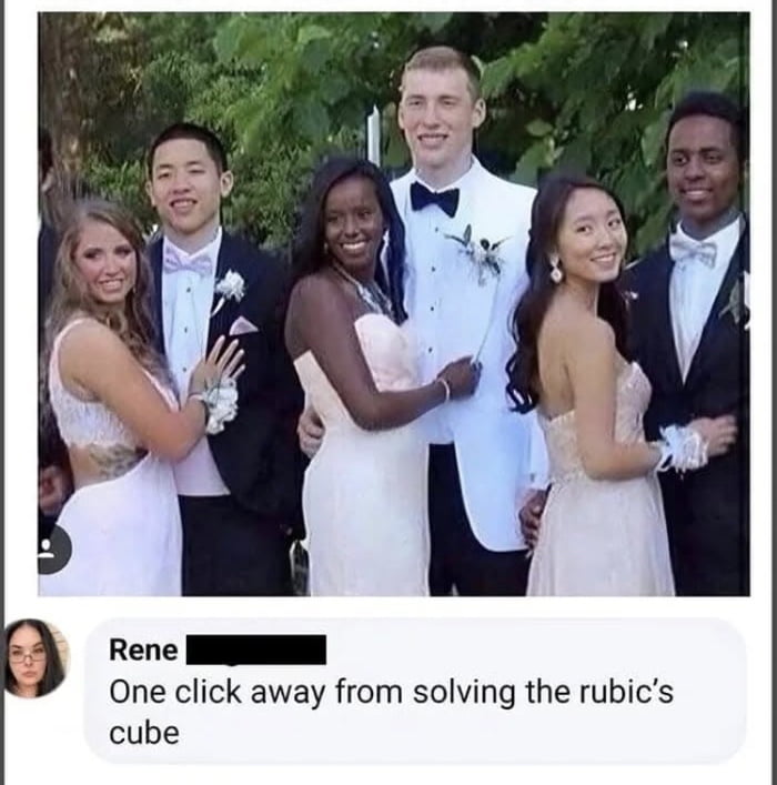 One click away from solving the Rubic's cube - 9GAG
