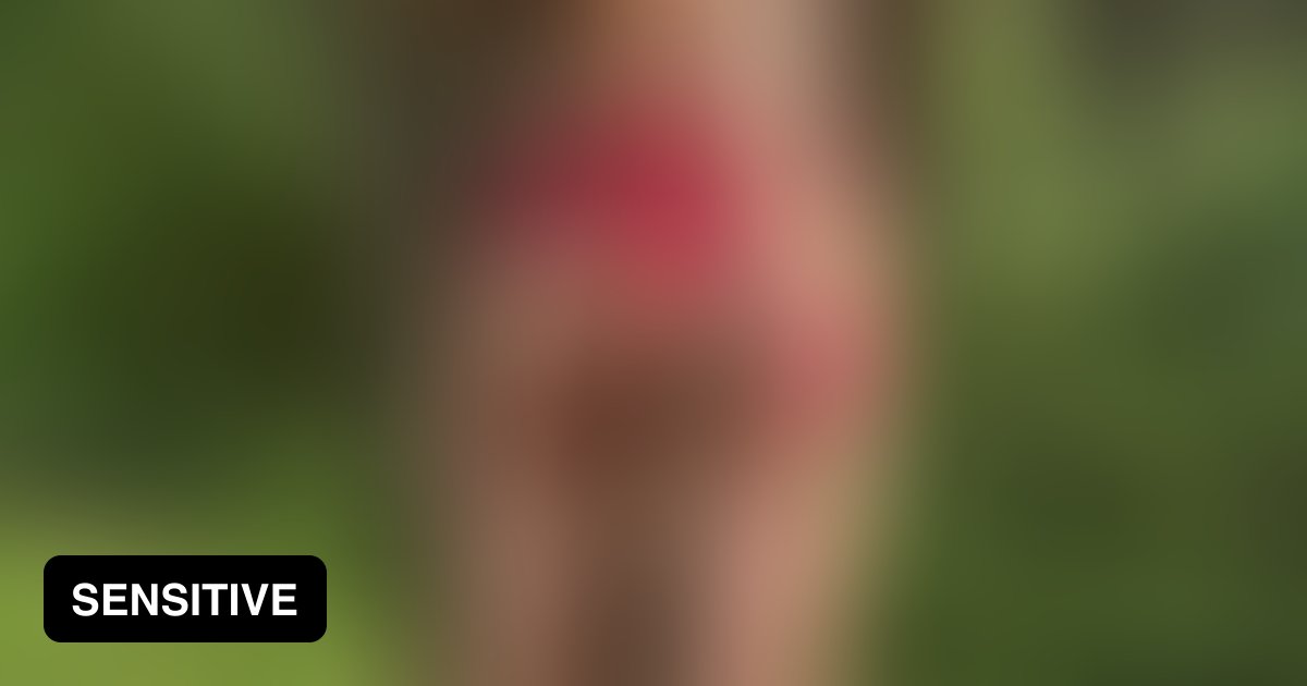 Adjusting it real quick - 9GAG