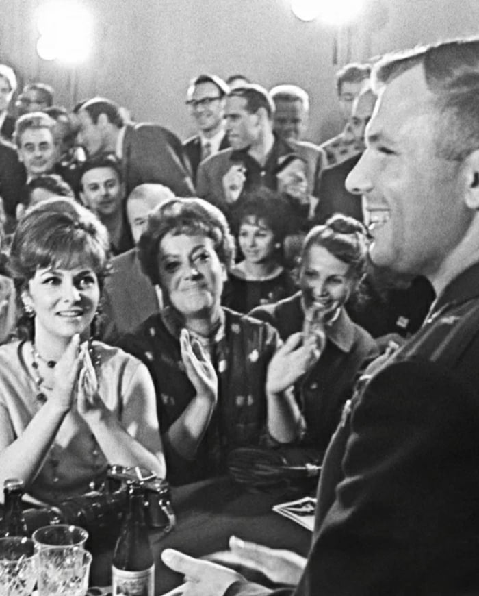 04/12/1961 Yuri Gagarin was the first person to go into space. The ...