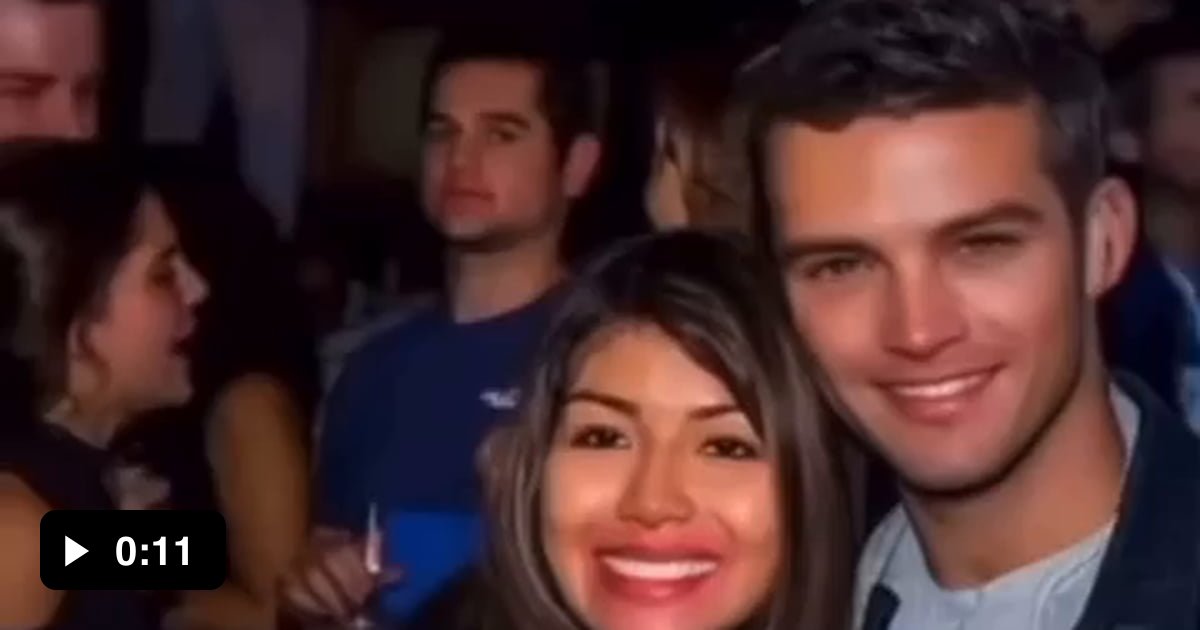 When the camera flash reveals who's really having a good time. - 9GAG