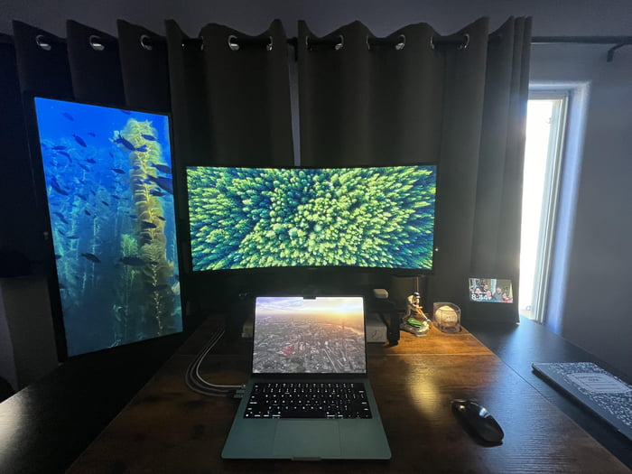 Sit/Stand Battlestation for graphic design, video editing, coding, and watching baseball - 9GAG