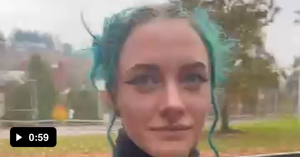 Circus Performer shows you how to fly - 9GAG