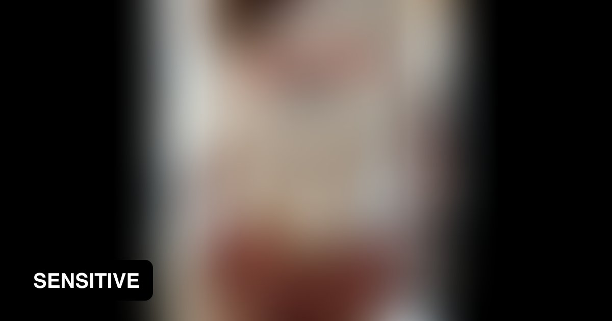 Girls with big boobs give the best hugs - 9GAG