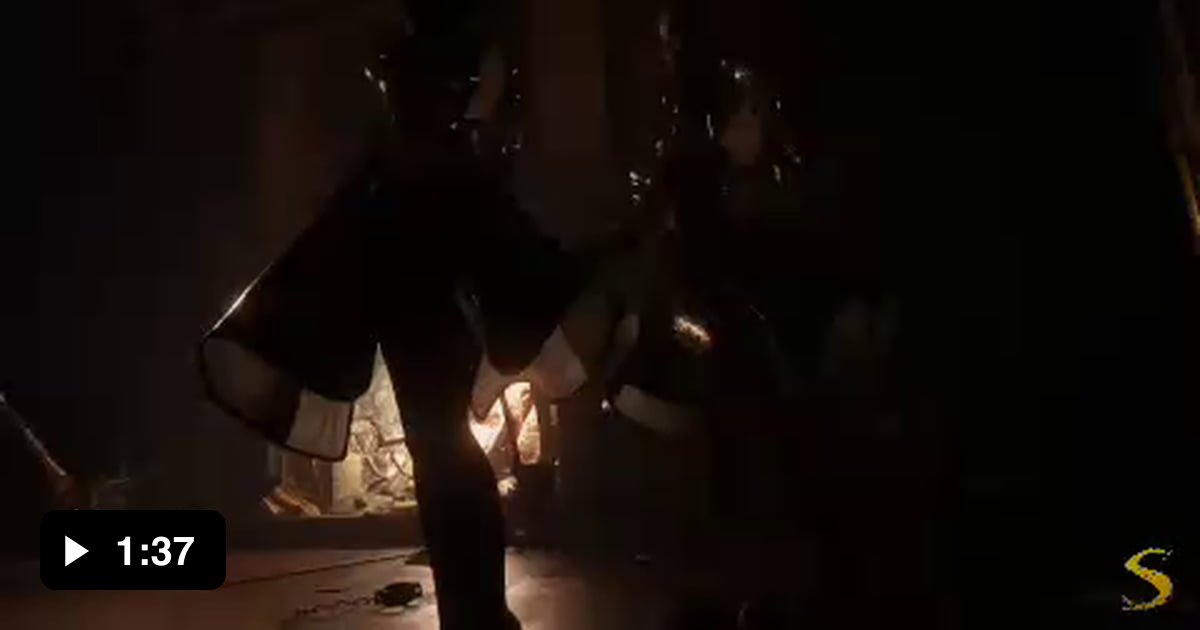 Lady Dimitrescu mod - 9GAG