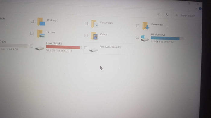 My computer is showing a Removable Disk (X:) but I only have my ...