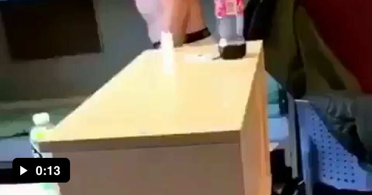 What could go wrong sitting on top of your bunk bed - 9GAG