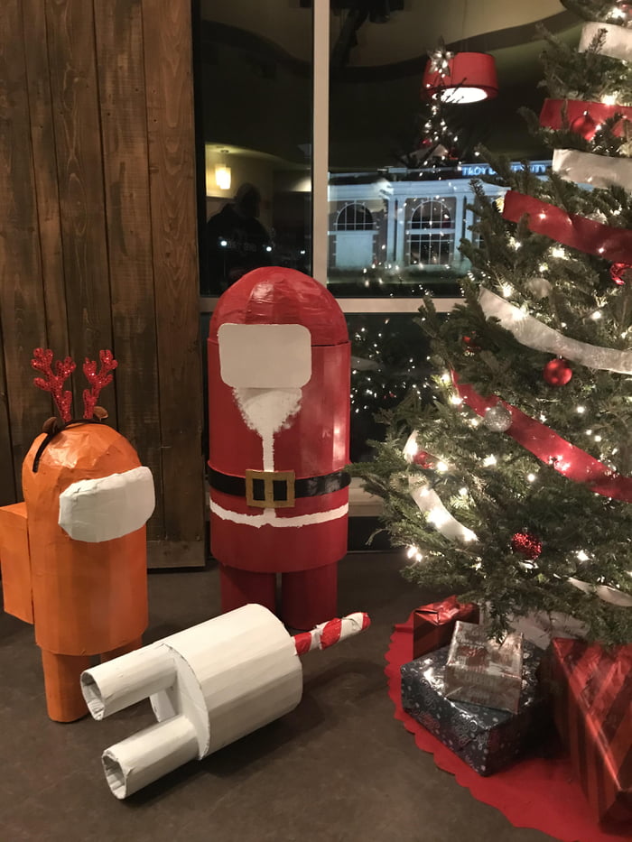 Among Us Christmas theme - 9GAG