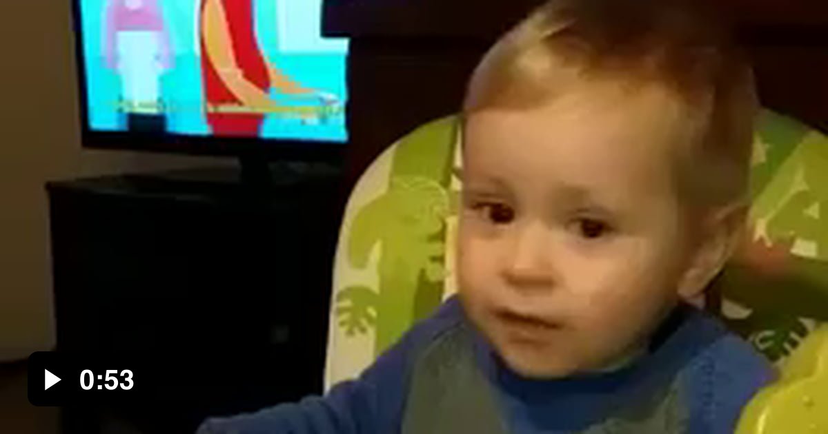 Este pibe nació con el "plan" Bajo el brazo - 9GAG