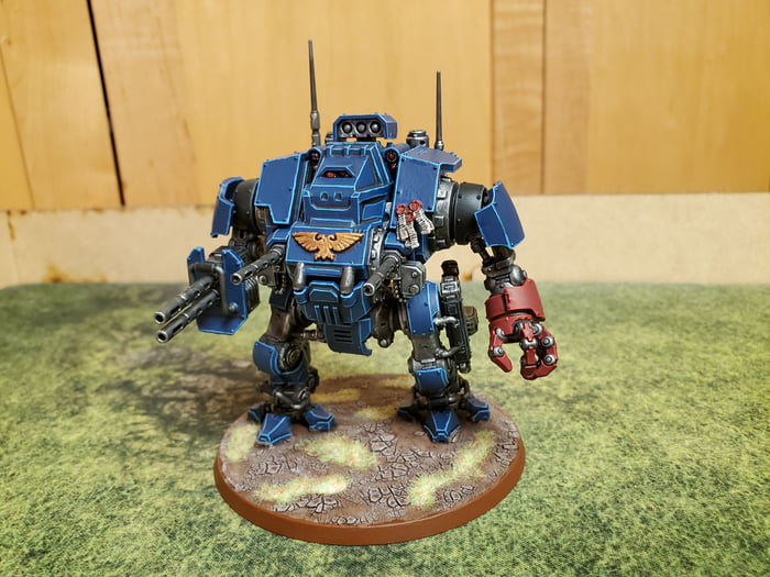 Invictor Warsuit with 3D printed cockpit - 9GAG