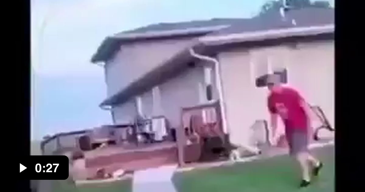 People falling mixed perfectly with crazy backflips - 9GAG