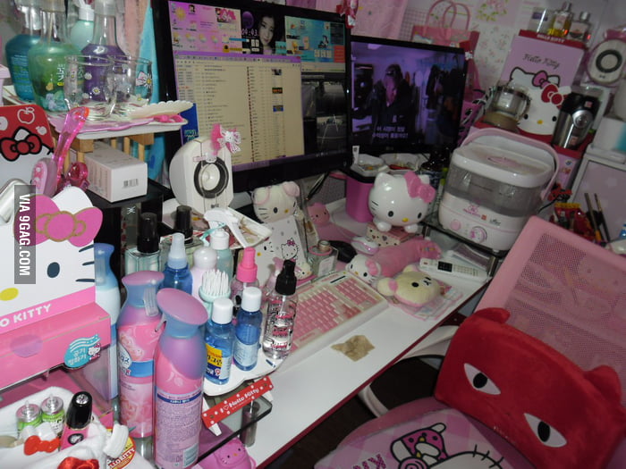 I think my sister has a serious case of Hello Kitty Syndrome - 9GAG