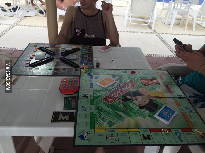 I present you: Monopoly Extreme!!!! - 9GAG