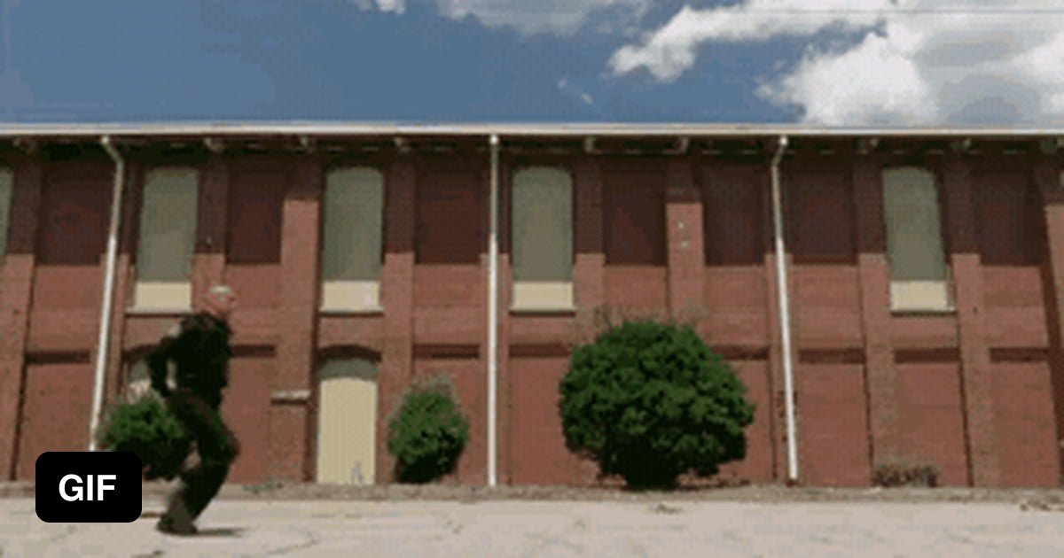 Loook ...1€ ! It's mine Muhaha ... Faceplant - 9GAG