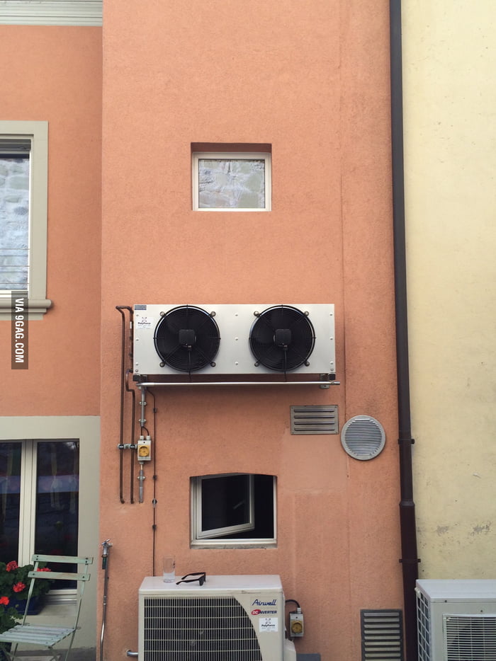 Patrick is that you ? - 9GAG