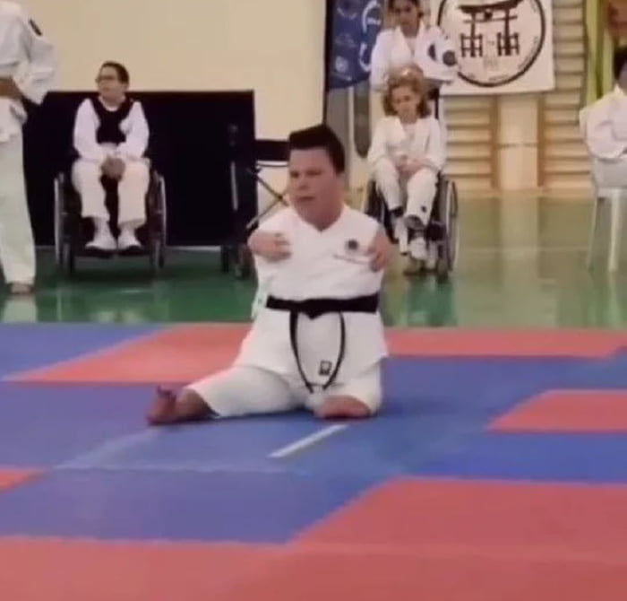 The master of partial arts - 9GAG