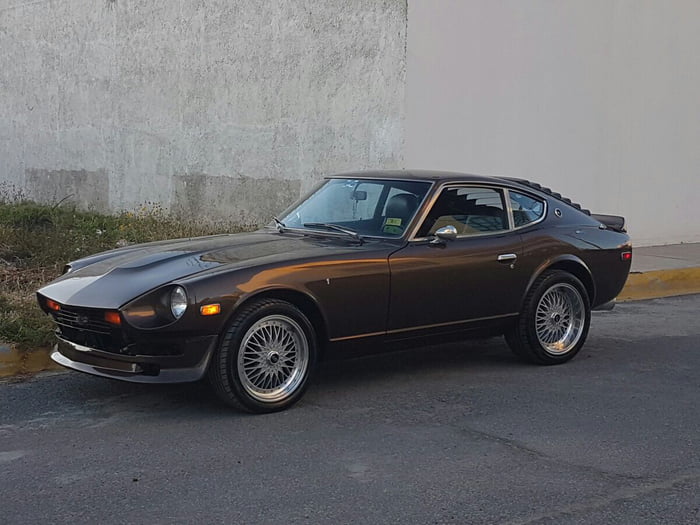 75's Datsun 280z - 9GAG