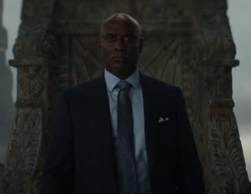 As much as I like this actor.. but Zeus really?? - 9GAG