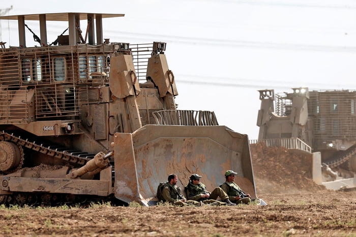 IDF lads chilling on Caterpillar D9 Armored Bulldozer - 9GAG