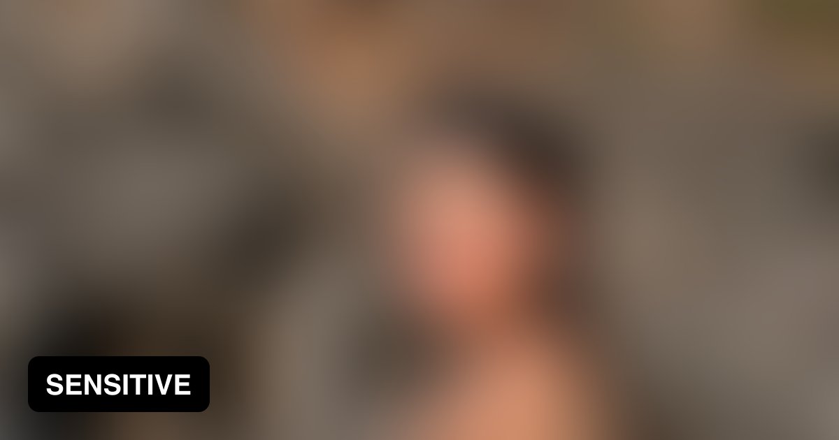 Sienna Raine Schmidt - 9GAG