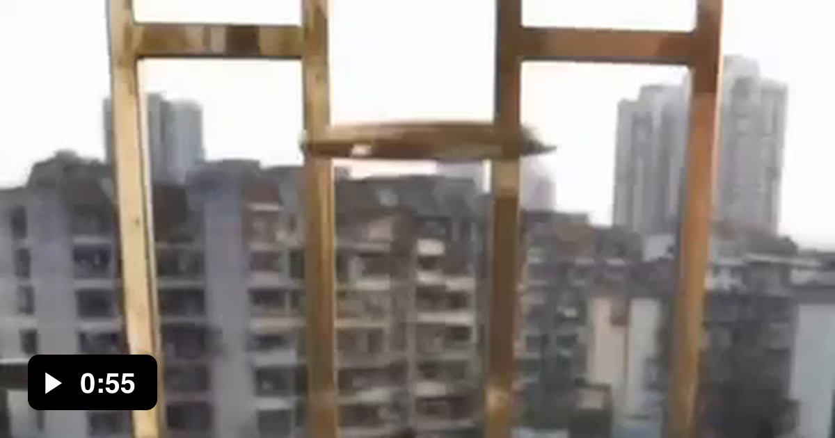 Different kind of splashes in slow motion - 9GAG