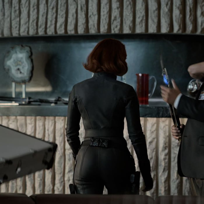 Who in the MCU smacks up Black Widow's cheeks the most? - 9GAG
