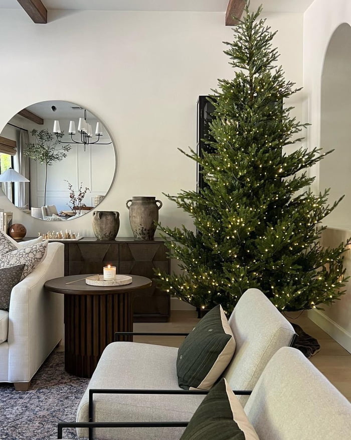 Natural colors and clean Christmas decorations - 9GAG