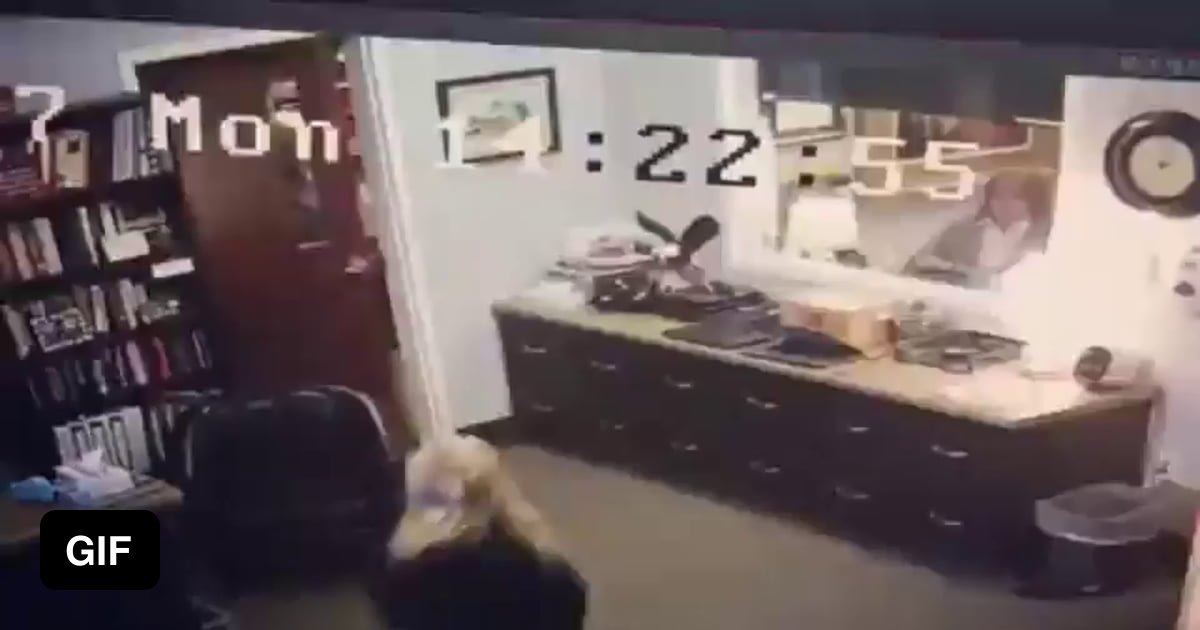 Security camera catches the moment a young girl finds out she’s going to be adopted - 9GAG
