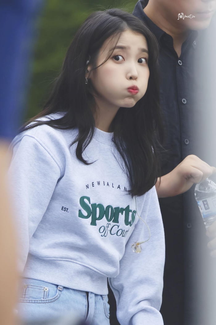 Cute IU - 9GAG
