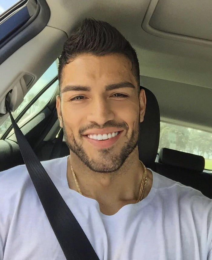 Mario Rodriguez - 9GAG