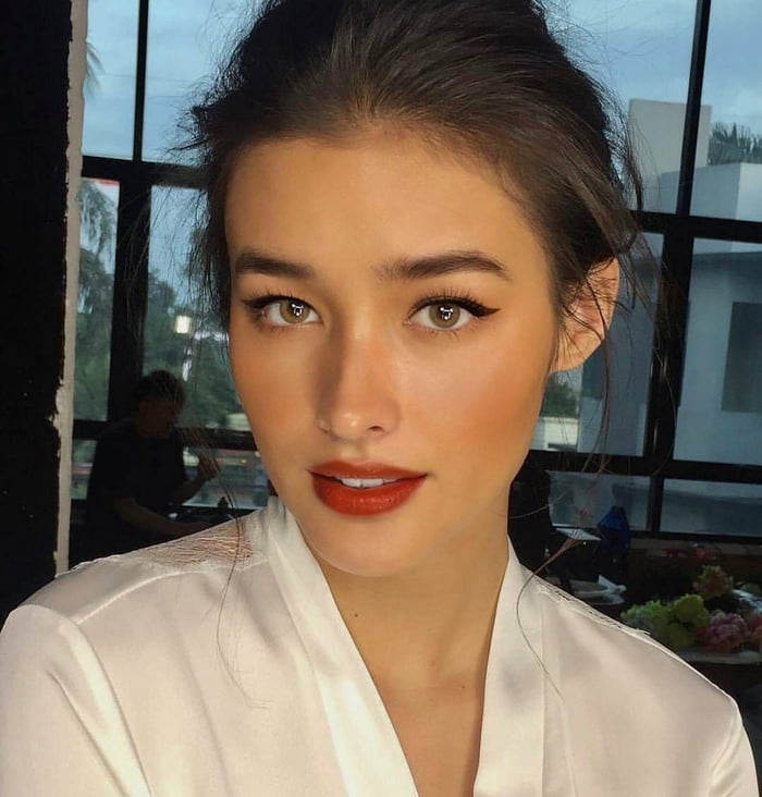 Liza Soberano. - 9GAG